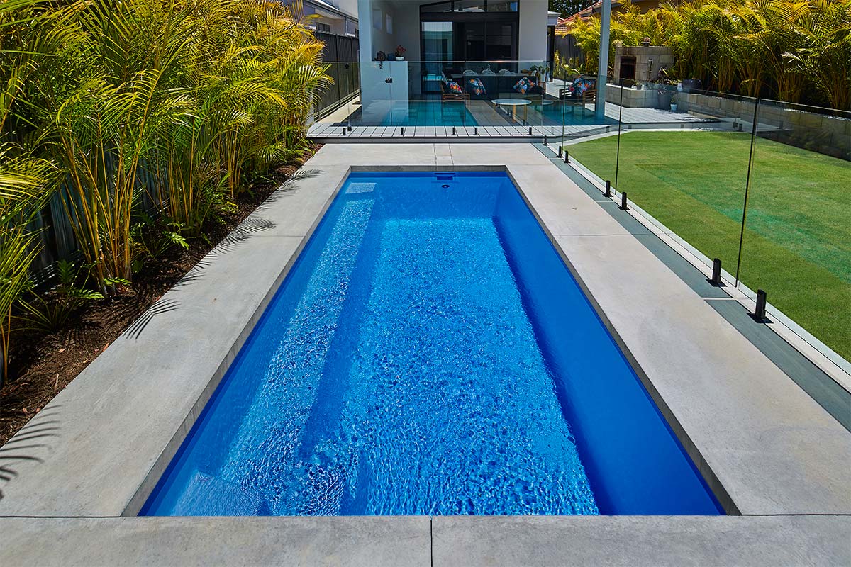 crystal-blue-sparkle-pool – Rainwise Pools Adelaide